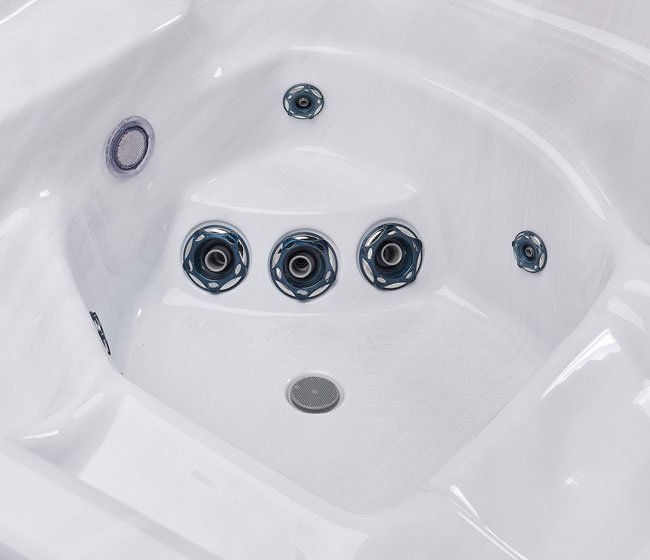 BEACHCOMBER 350 | Hot tub showroom, Exotic Palms & Spas